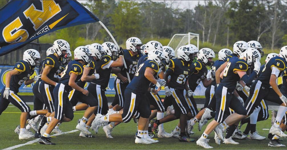 Blue Knights win in a clash of styles | Ozaukee Co. Sports | gmtoday.com