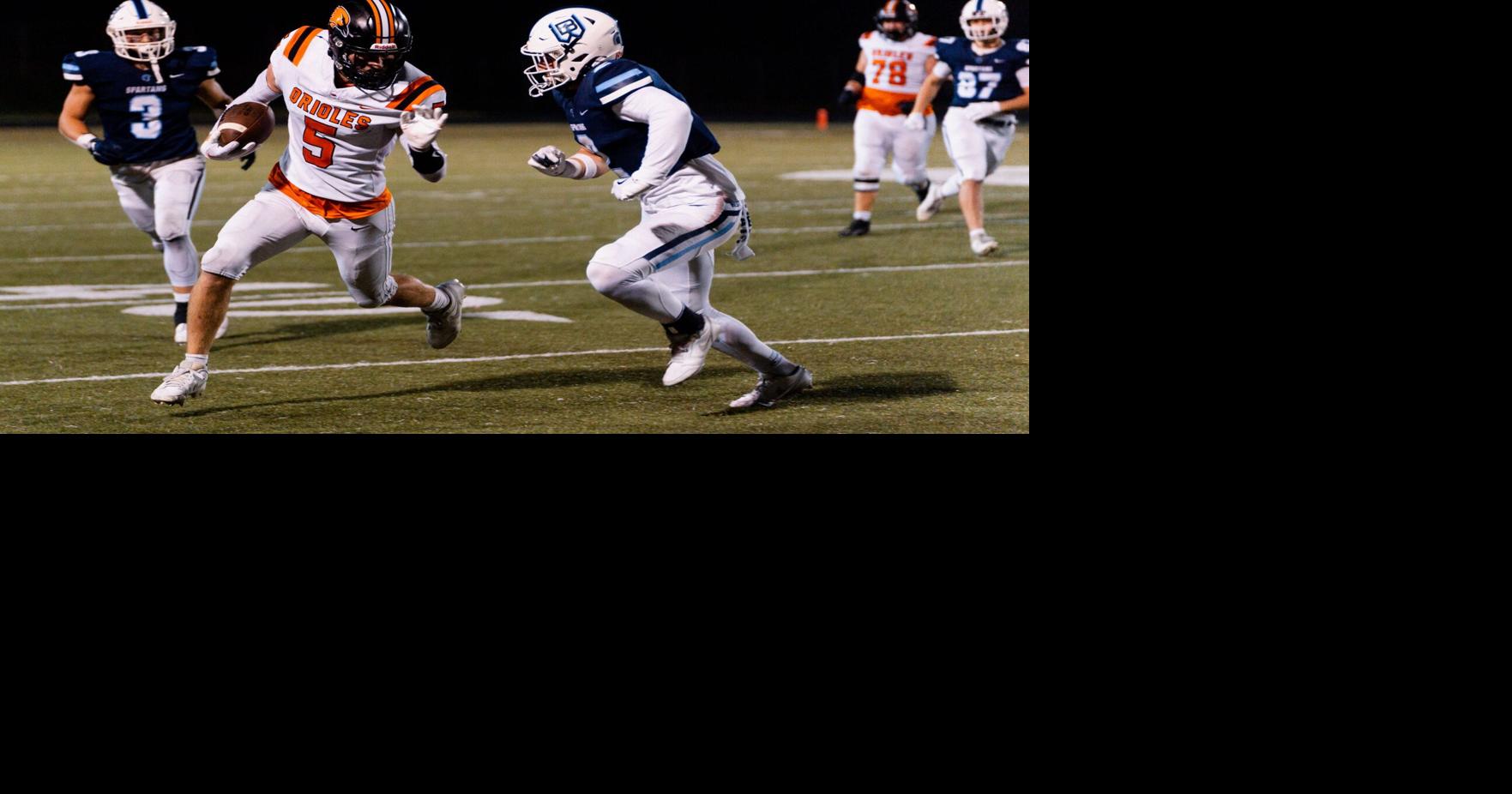 West Bend edges Hartford 16-14 in dramatic NSC football clash ...