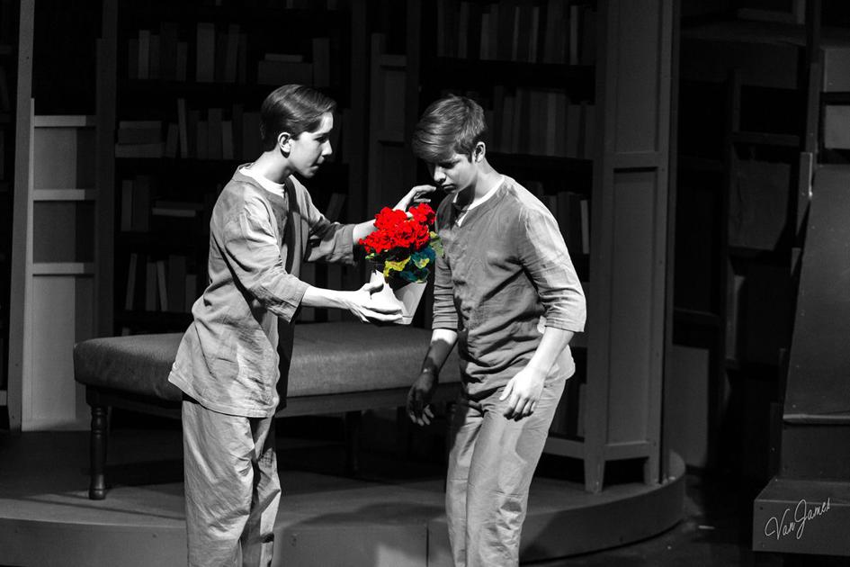 'The Giver' gives lessons on dystopian society | Timeout | gmtoday.com