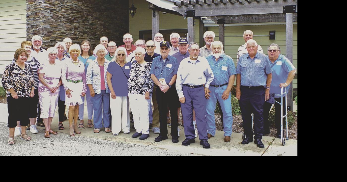 CHS alumni gather at Golden Bulldogs Reunion | Ozaukee Co. News ...