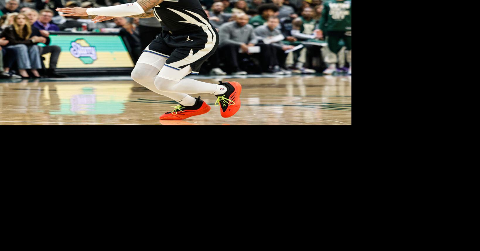 Bucks confirm Damian Lillard has a torn left Achilles tendon ...