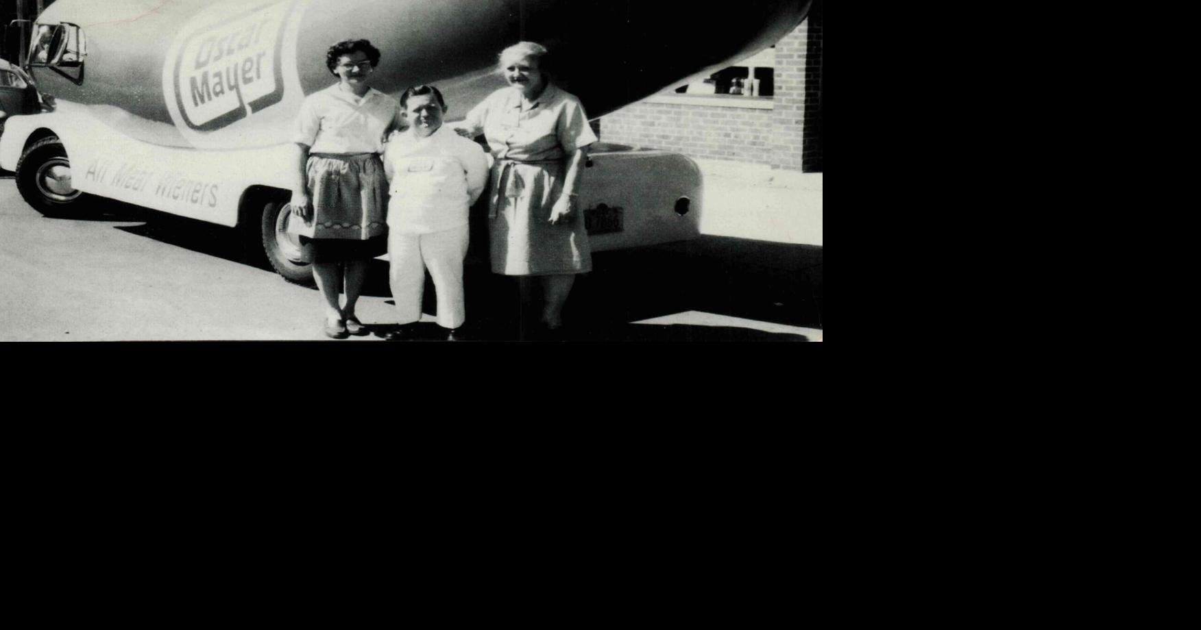 Throwback Thursday: Vroman’s Grocery welcomed Meinhardt Raabe as ...