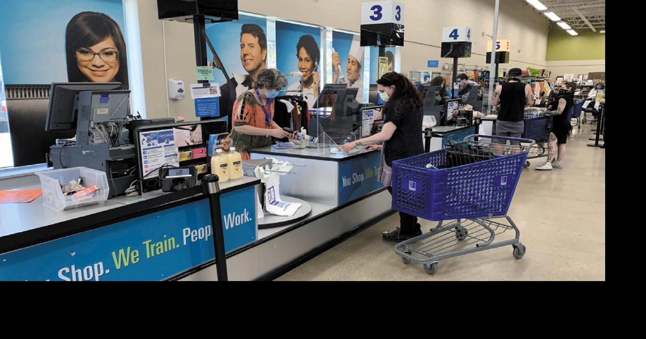 Goodwill reopens in West Bend | Business | gmtoday.com