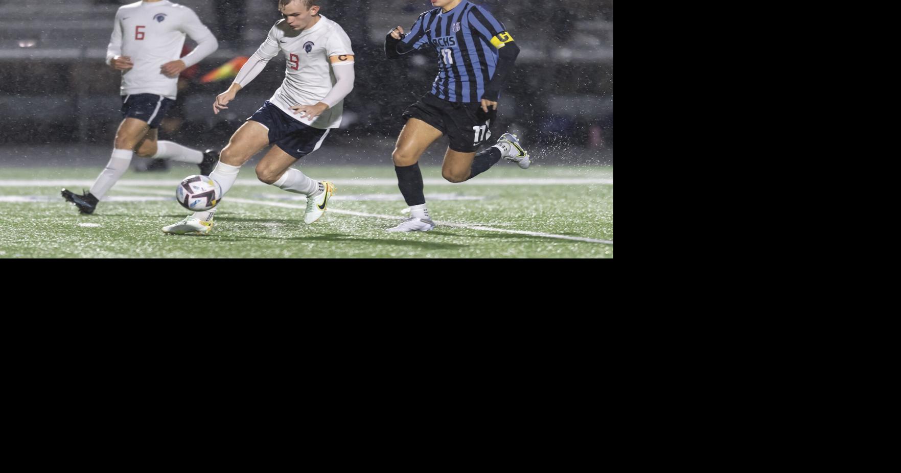 Brookfield Central vs. Brookfield East boys soccer - 10/11/2022 ...