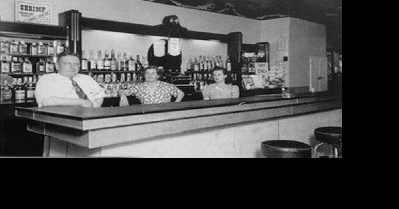 Scenes from the past: Bar at Schanen Hotel | Ozaukee Co. News | gmtoday.com