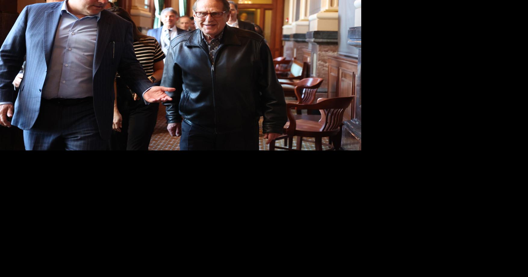 White Sox owner Jerry Reinsdorf to meet with legislative leaders in ...