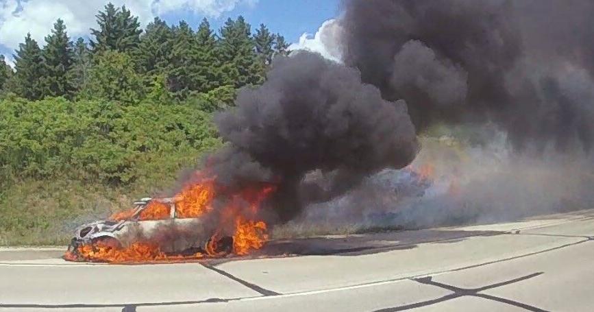Vehicle catches fire in Slinger on Monday | Washington Co. News ...