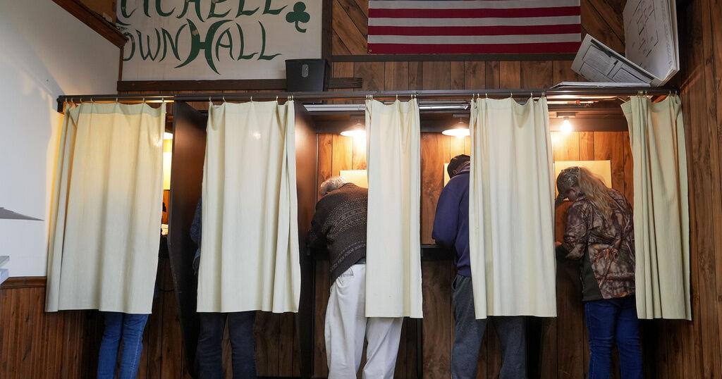 Wisconsin voters approve noncitizen voting prohibition | Wisconsin News ...