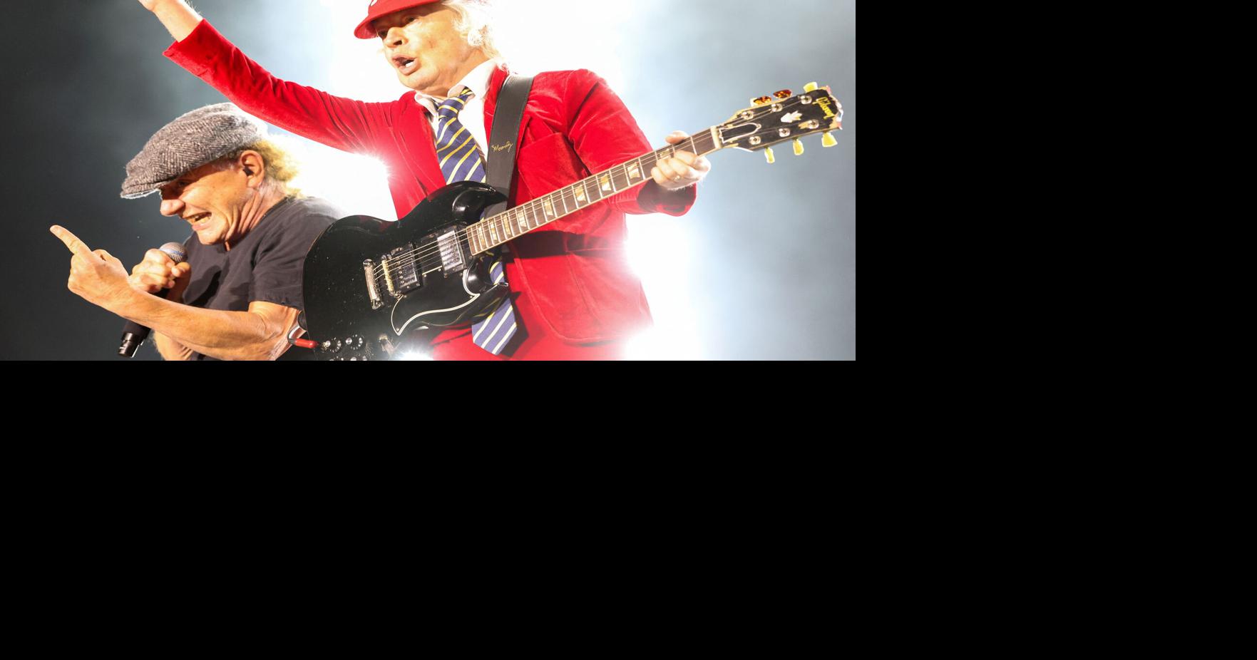 AC/DC shakes the Rose Bowl all night long on first US tour in a decade ...