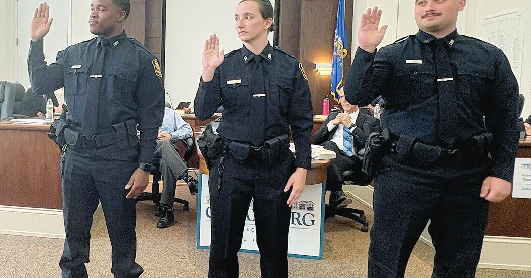 Three Cedarburg police officers sworn in | Ozaukee Co. News | gmtoday.com