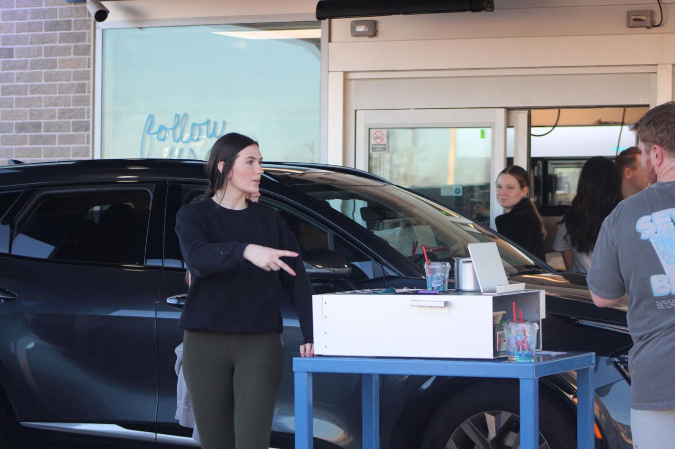 7 Brew served up free drinks in Danville. Here's what it looked like