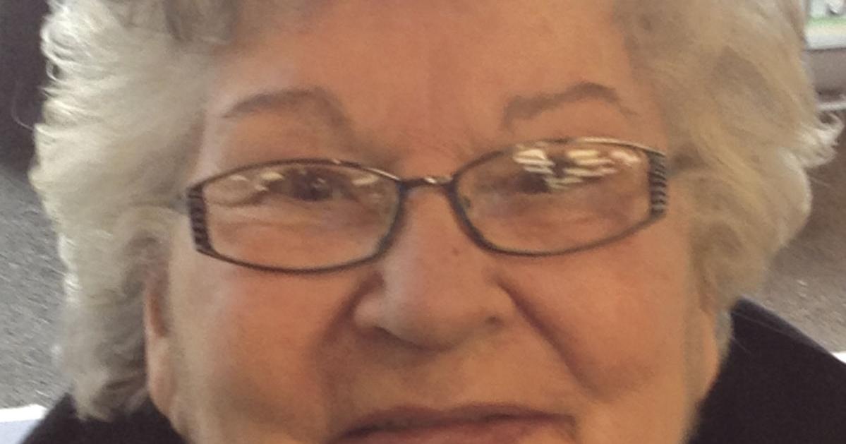 Stowe, Robin Janet Roberts