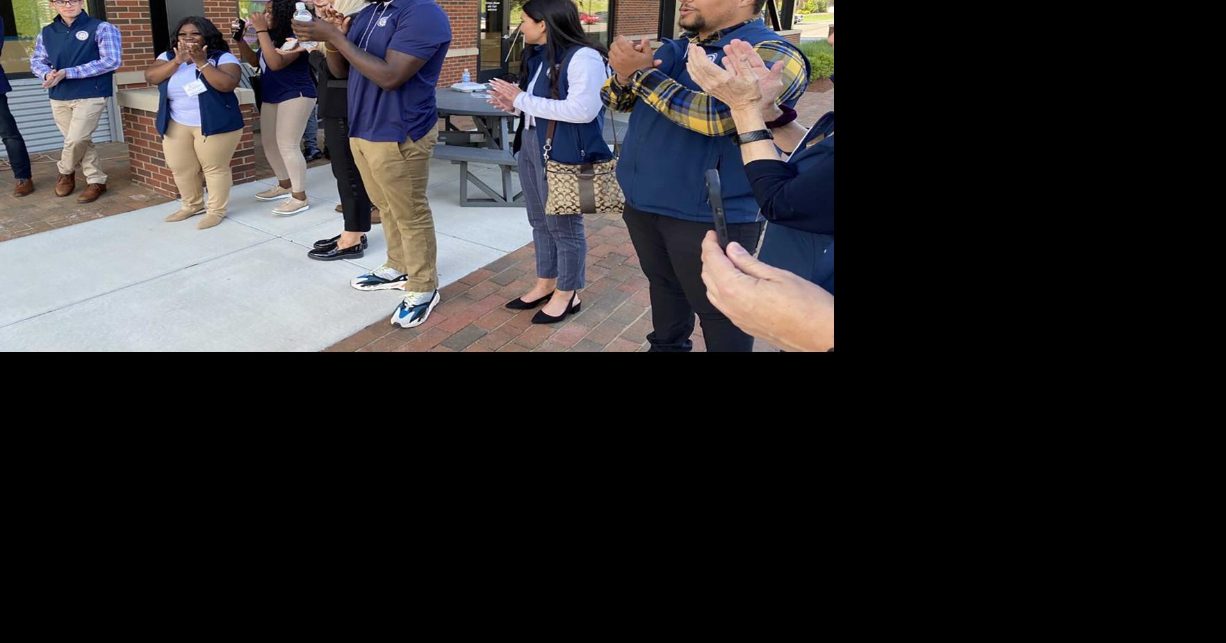 Averett students win business pitch competition