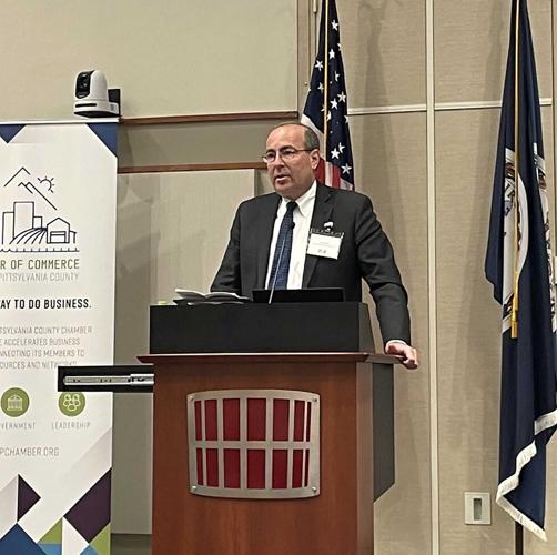 Richmond Federal Reserve Bank president speaks at chamber breakfast in ...