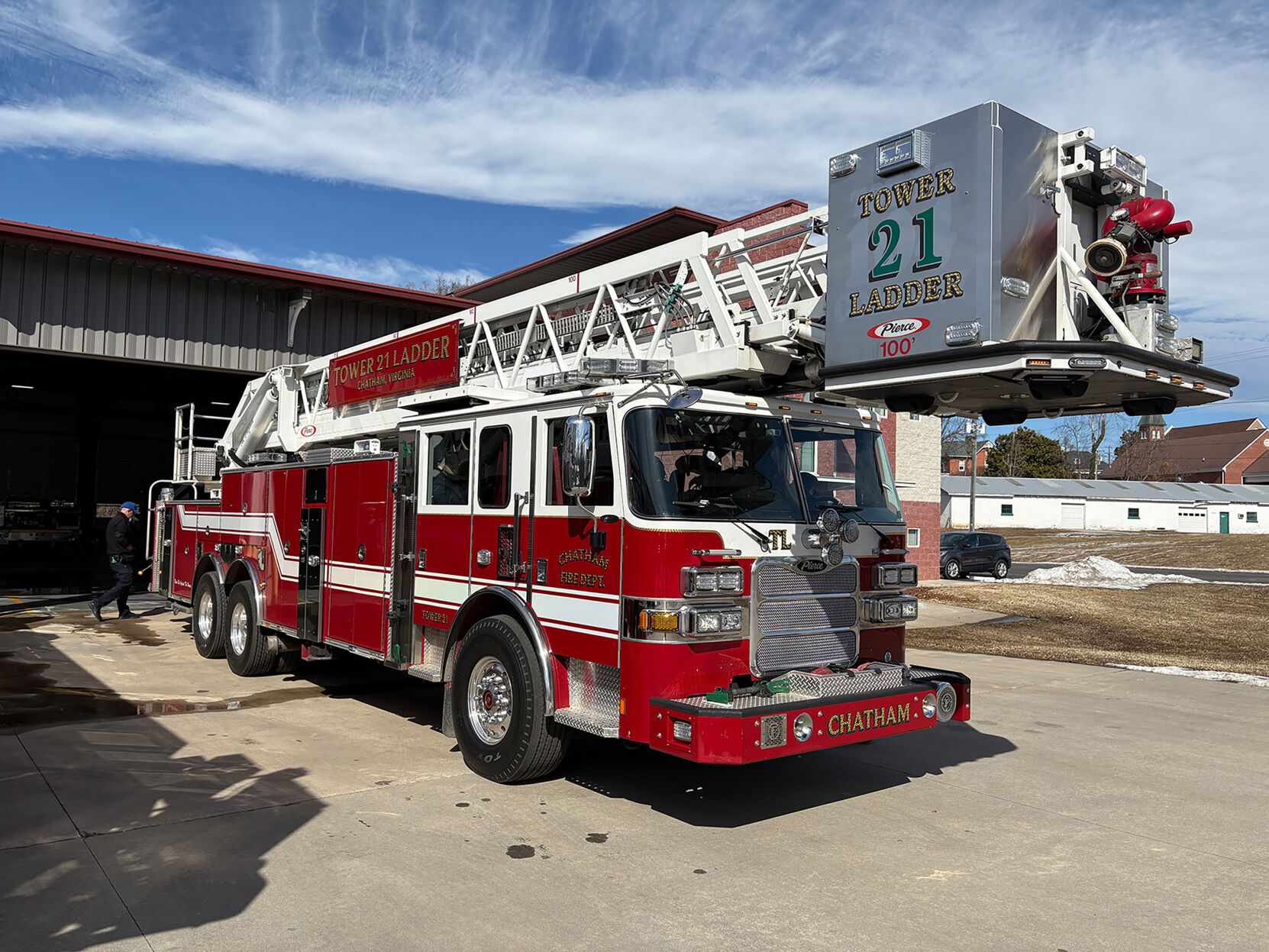Chatham celebrates new fire truck with parade through town