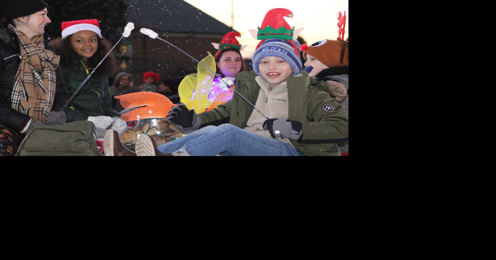 Riverview Rotary Christmas Parade sparkles with 162 entries