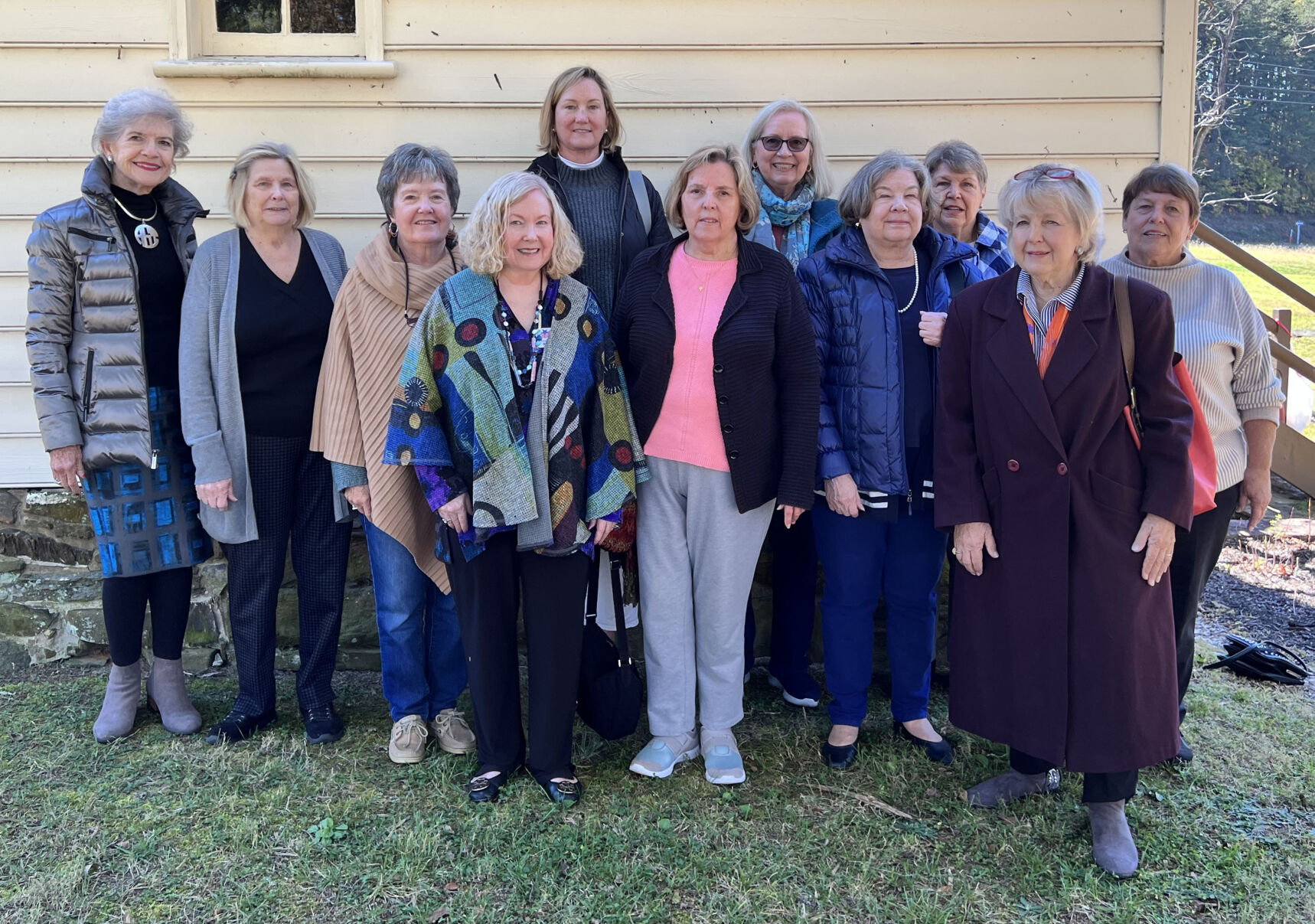 Chapters host joint meeting at Yates Tavern in Gretna