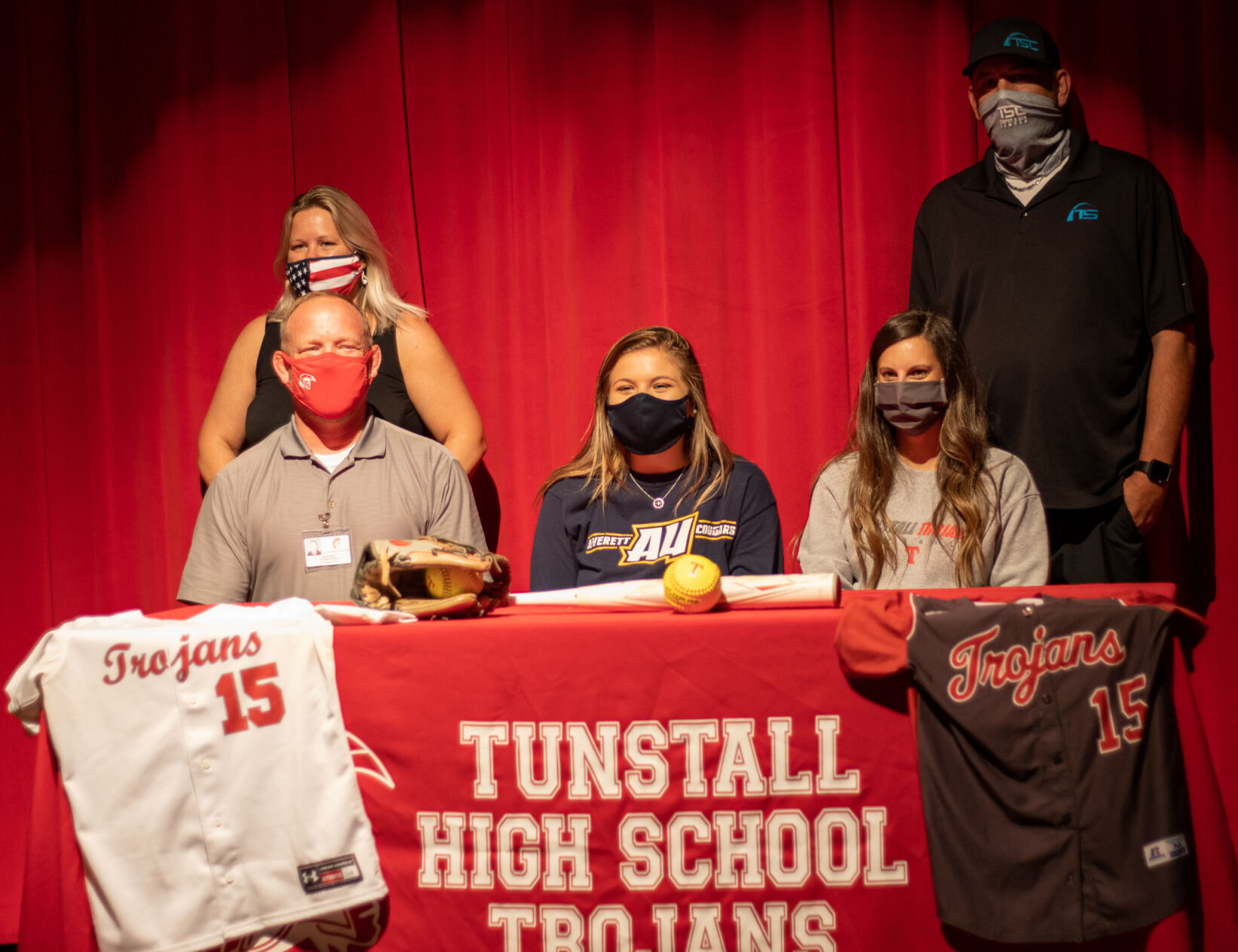 Tunstall softball player inks with hometown Cougars