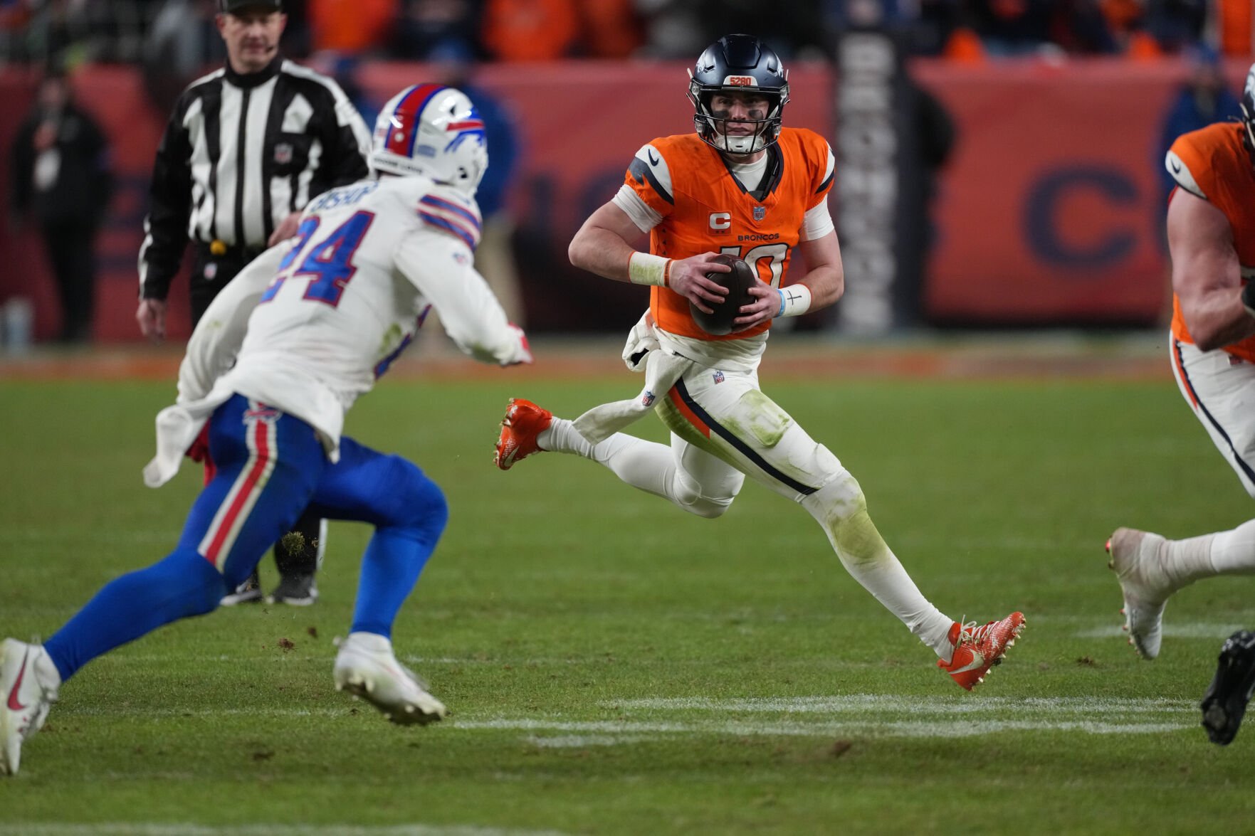Nix's injury impacts odds of Broncos-Patriots AFC title game