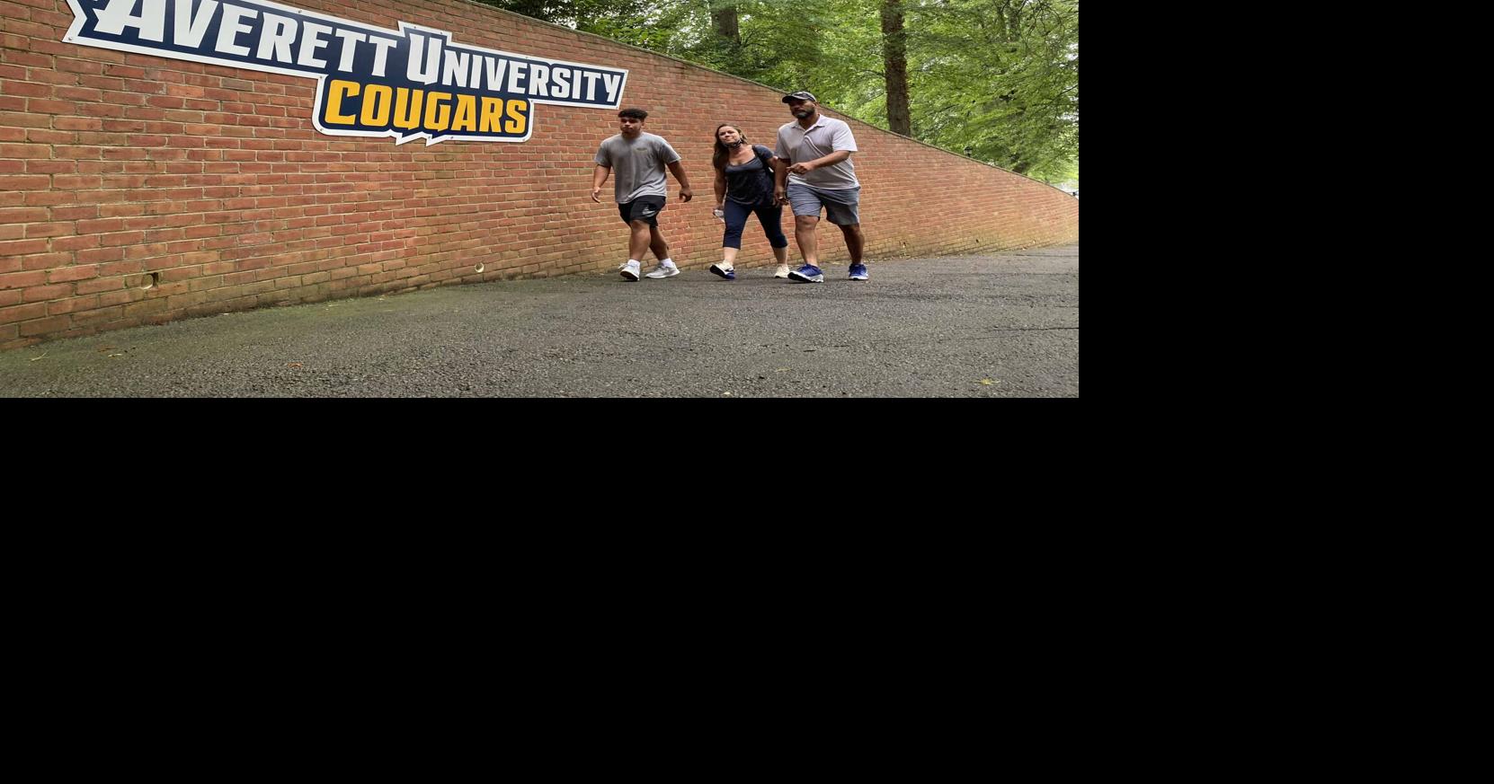 PHOTOS: Averett students arrive back on campus