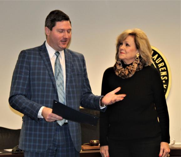 City of Laurens mostly celebrates the season | News | golaurens.com