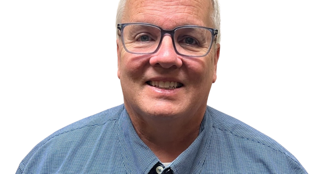 Dr. Tom MacMillan makes move to Clemson Eye | News | golaurens.com