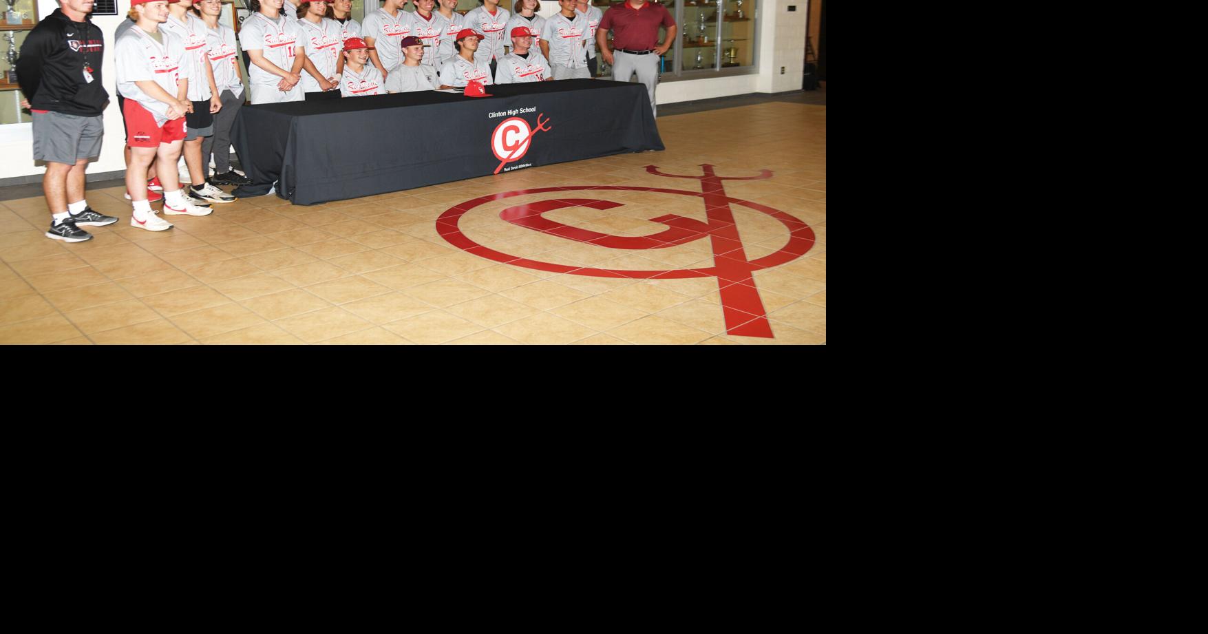 Roth signs to play baseball at USC-Salkehatchie | Sports | golaurens.com