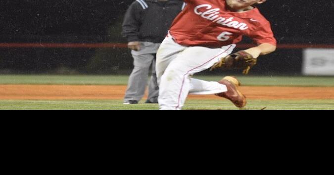 Clinton defeats Pendleton to advance in AAA playoffs | Sports ...