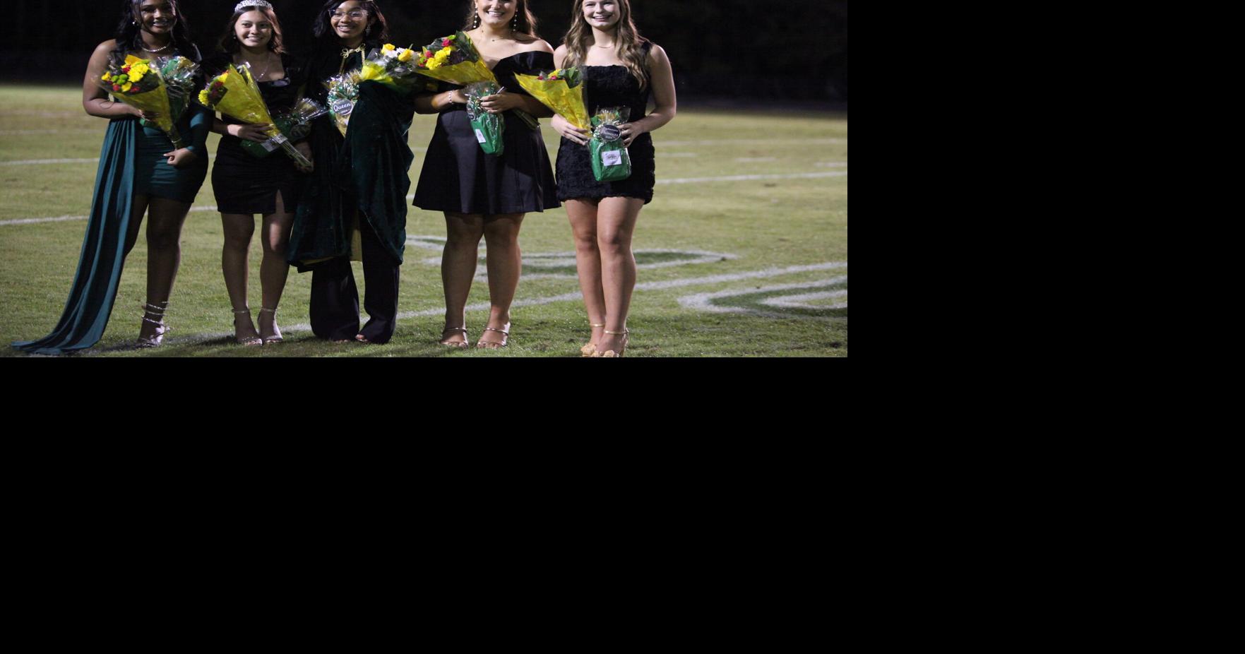 Photos: Laurens District 55 High School Homecoming | News | golaurens.com