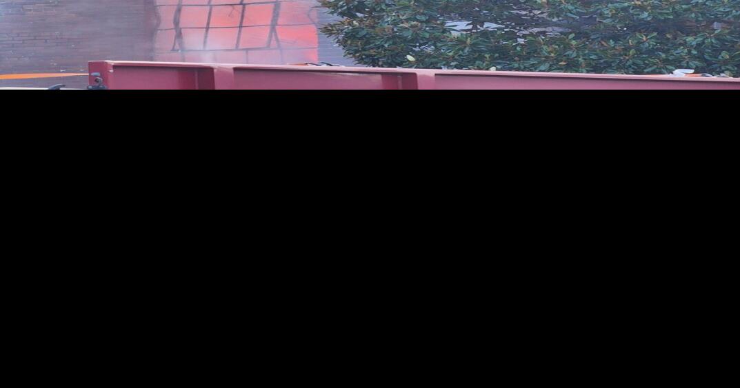 Massive fire destroys restaurant in downtown Clinton | News | golaurens.com