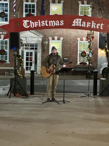 PHOTOS: Hundreds participate in downtown Pop Up Praise event | News ...