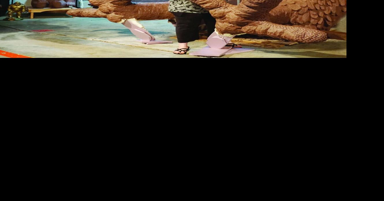 world's largest eagle sculpture