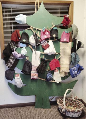 Mitten Tree back at Sentinel | Features | goldendalesentinel.com