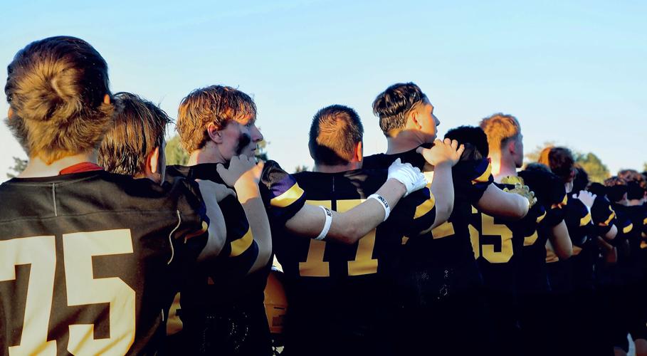 Timberwolves Football | Sports | goldendalesentinel.com