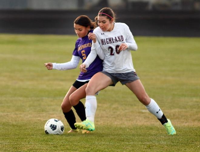 Wolves win Homecoming Game 50-6, Volleyball, Soccer | Sports ...