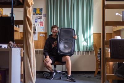 DJ Desmet fulfills tradition and Bulldog Alley with popular tunes ...