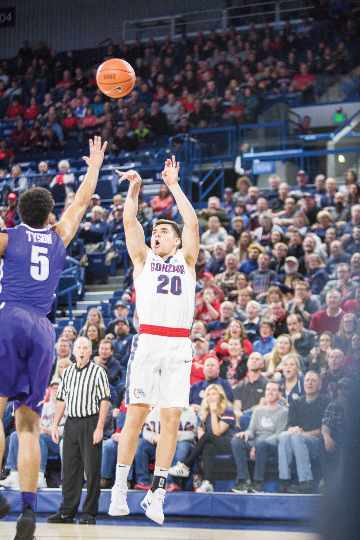 Brian Pete becomes GU men's basketball's greatest double threat ...
