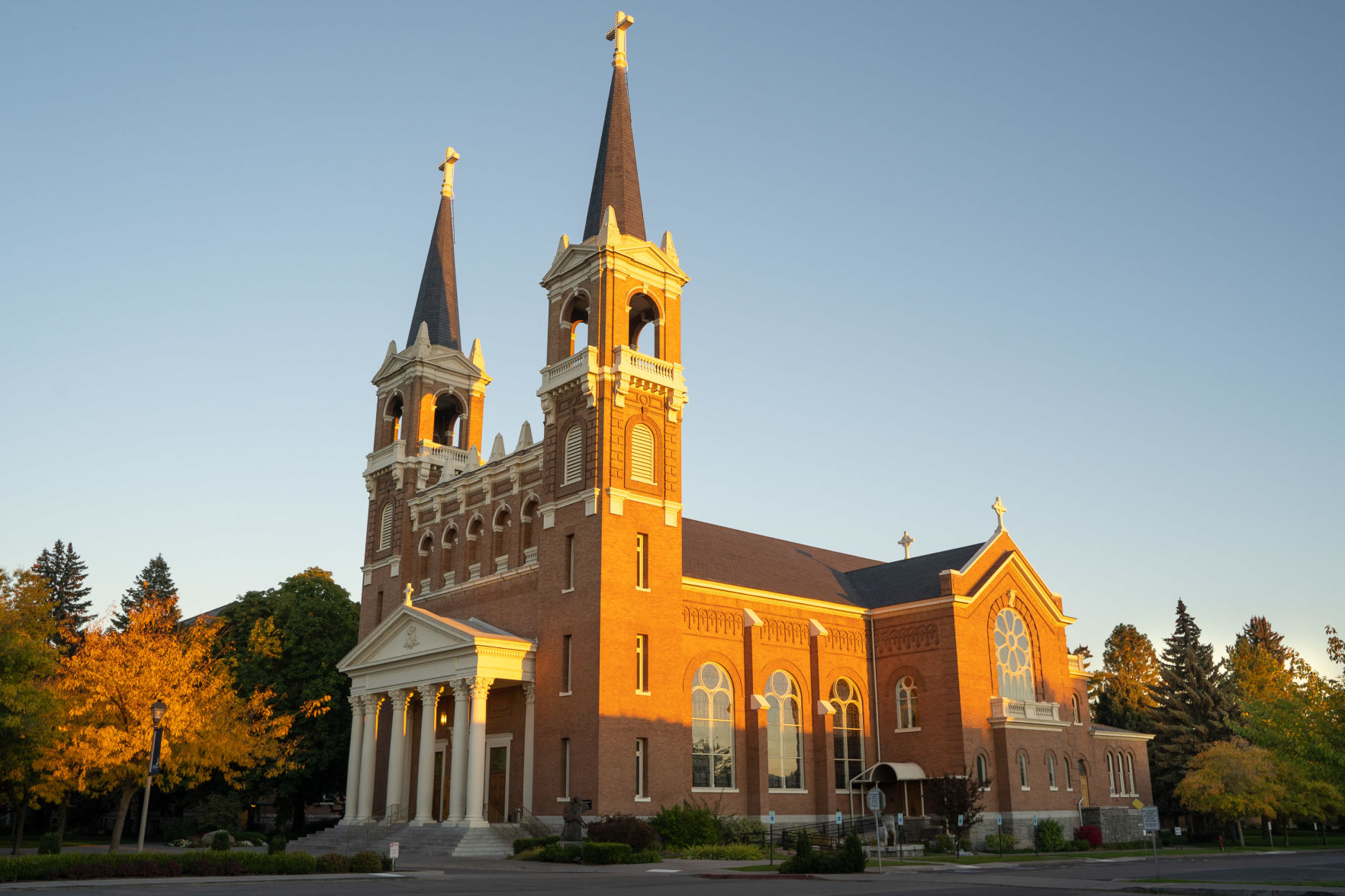 Two Gonzaga Jesuits have resigned following Bea House scandal | News ...