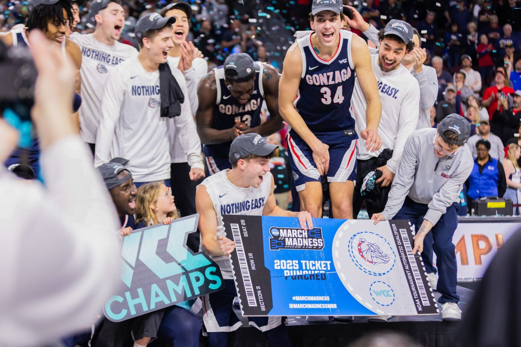Gonzaga men's basketball thrives despite program's relative down year ...