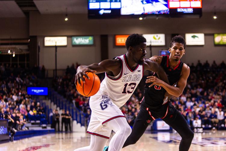 Braden Huff's 25 points help Gonzaga overcome slow start to beat ...