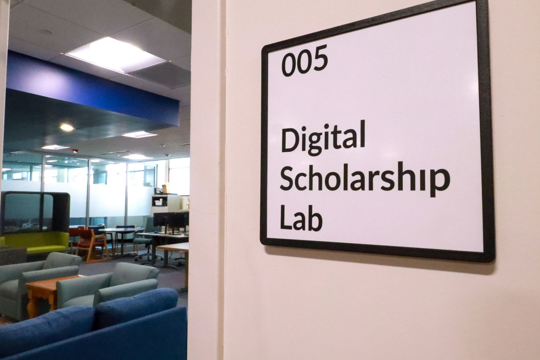 Digital scholarship lab in Foley Library opens for students and staff ...
