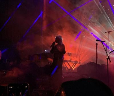 Phoebe Bridgers brought hundreds to the Pavilion during heatwave | Arts & Entertainment ...