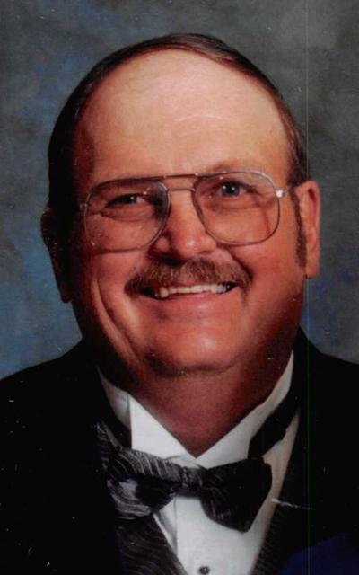 Stephen Bradley Breuer | Obituaries | gothenburgleader.com