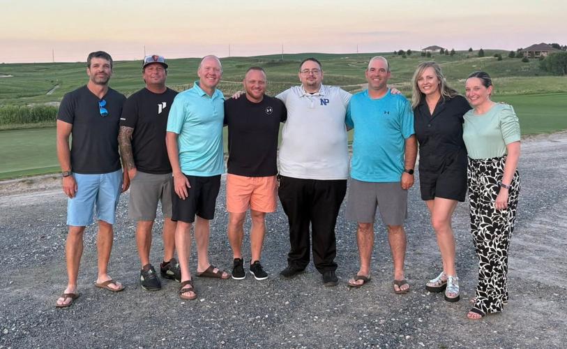 Class Reunions (1965&2000) | Galleries | gothenburgleader.com