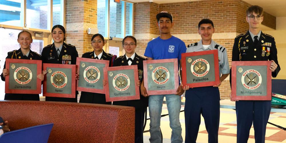 JROTC Tiger Battalion Holds Annual Banquet | Sports | gpkmedia.com