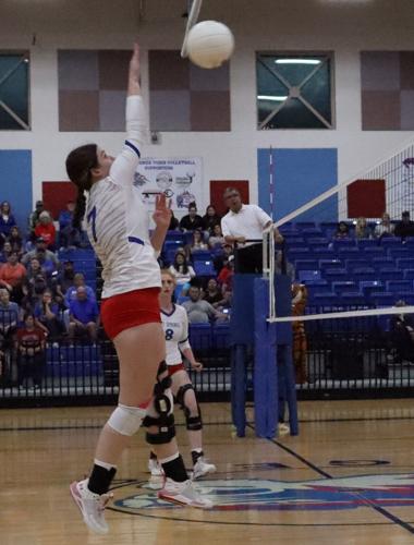 Volleyball Defends Den In Home Win | Sports | gpkmedia.com