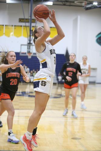 Bucs sweep weekend games for 3-0 start | Sports | grandhaventribune.com