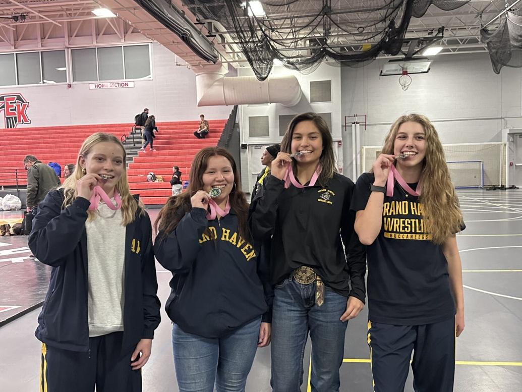 Grand Haven takes third at Kent County Championship Tournament | Sports ...