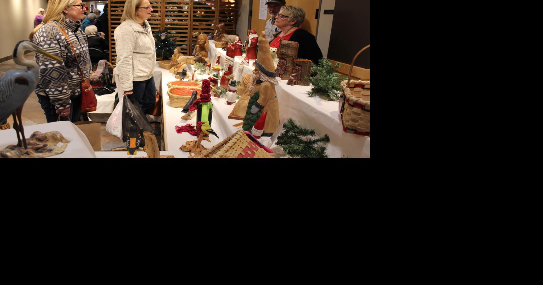 Get into the holiday spirit | Fairs & Festivals | grandhaventribune.com