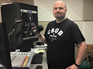 Jesse Bruce wins pair of broadcast awards | Music | grandhaventribune.com